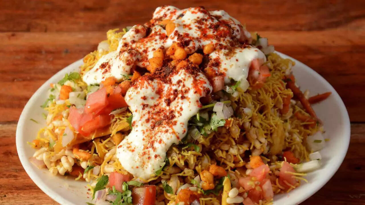 Snack Time: 11 Types Of Bhelpuri To Try This Evening