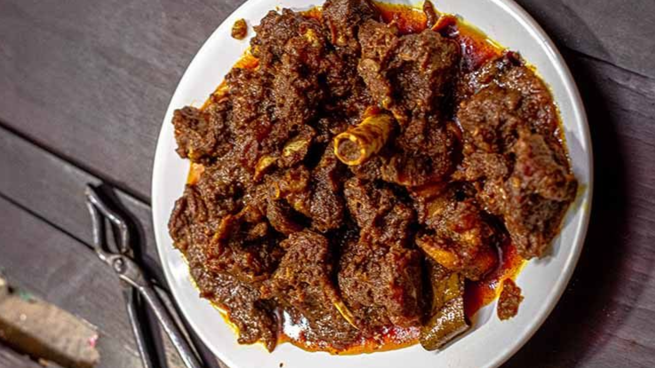 Weekend Dinner Special- Top 6 Bengali Mutton Dishes To Cook At Home ...