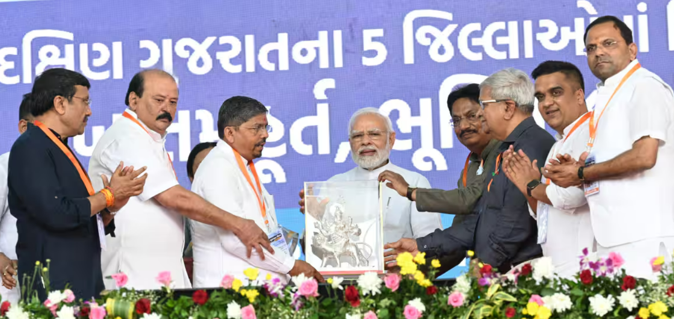 The Rise And Rise Of Narendra Modi: From 'Chaiwala' To A World Leader ...