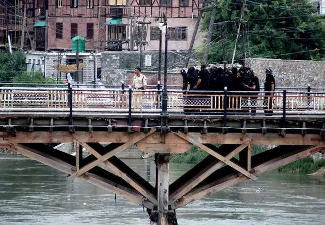 Singham Again: Ajay Devgn, Jackie Shroff Serve Intense Looks As They ...