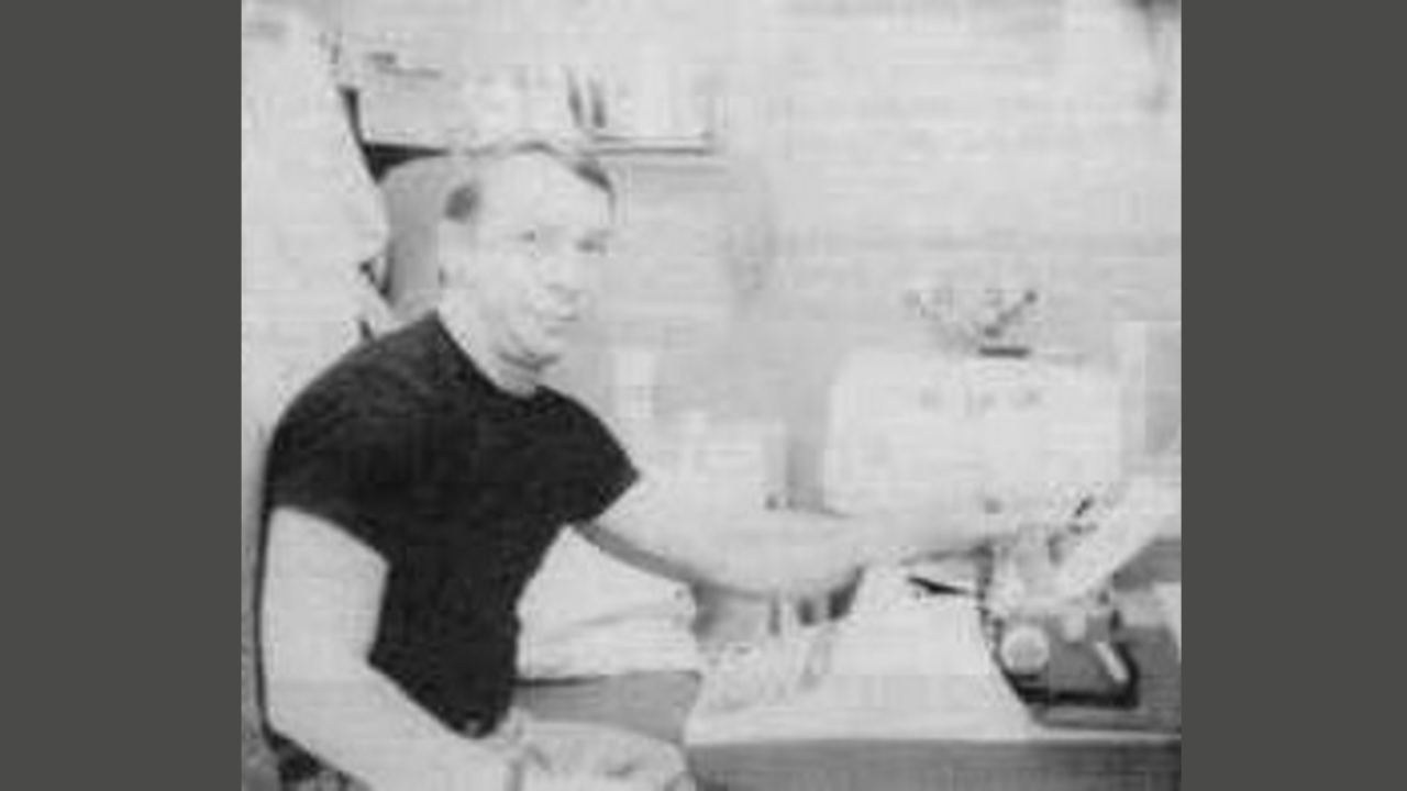 8 Authors Who Were Actually Criminals