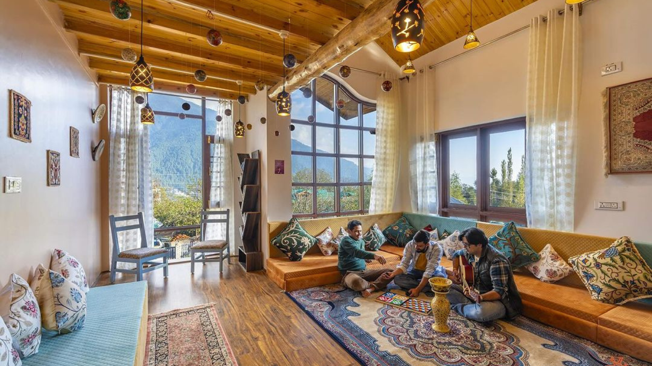 Srinagar: 6 Hotels To Truly Experience The Magic Of Srinagar | Times Now