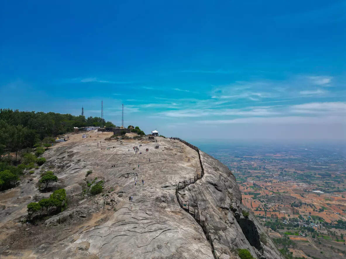 Nandi Hills: A Weekend Escape For Monsoon Lovers near Bangalore | Times Now