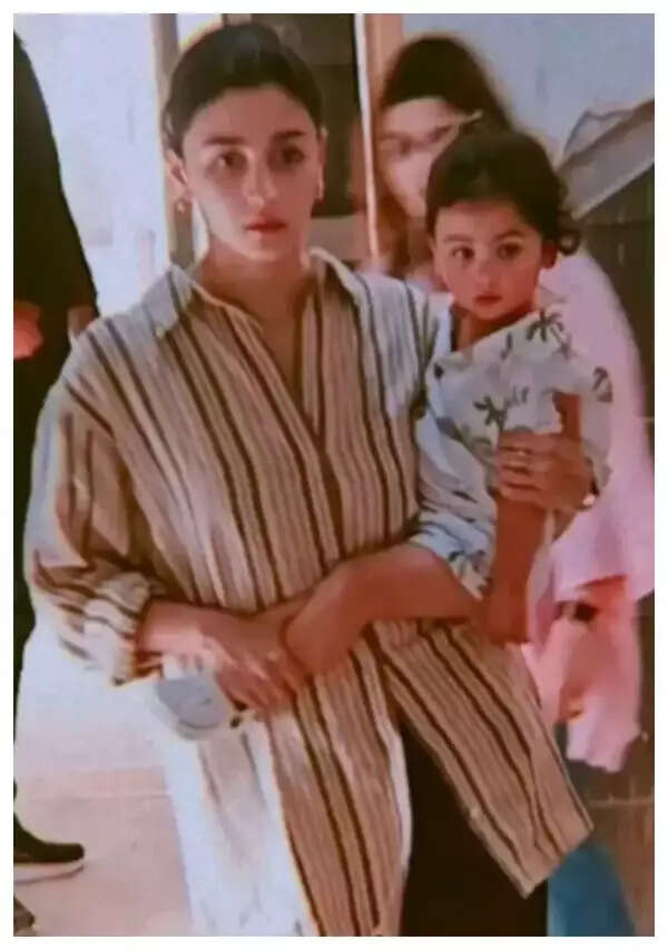Alia Bhatt and her Daughter Raha Kapoor's Same Expressions Leave Fans ...