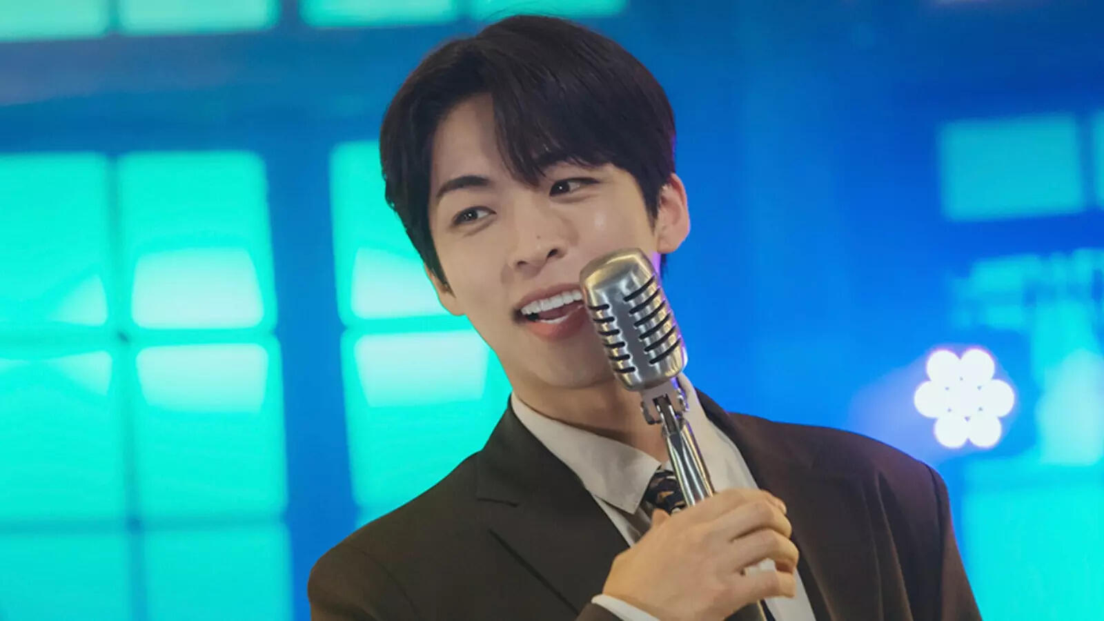 Frankly Speaking Review | Frankly Speaking Couldn't Keep Its Honest ...