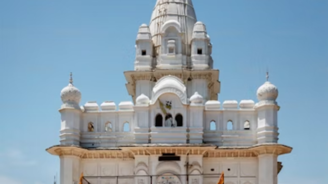 A First Timer's Guide To Pavagadh, Gujarat's Spiritual Heartland ...