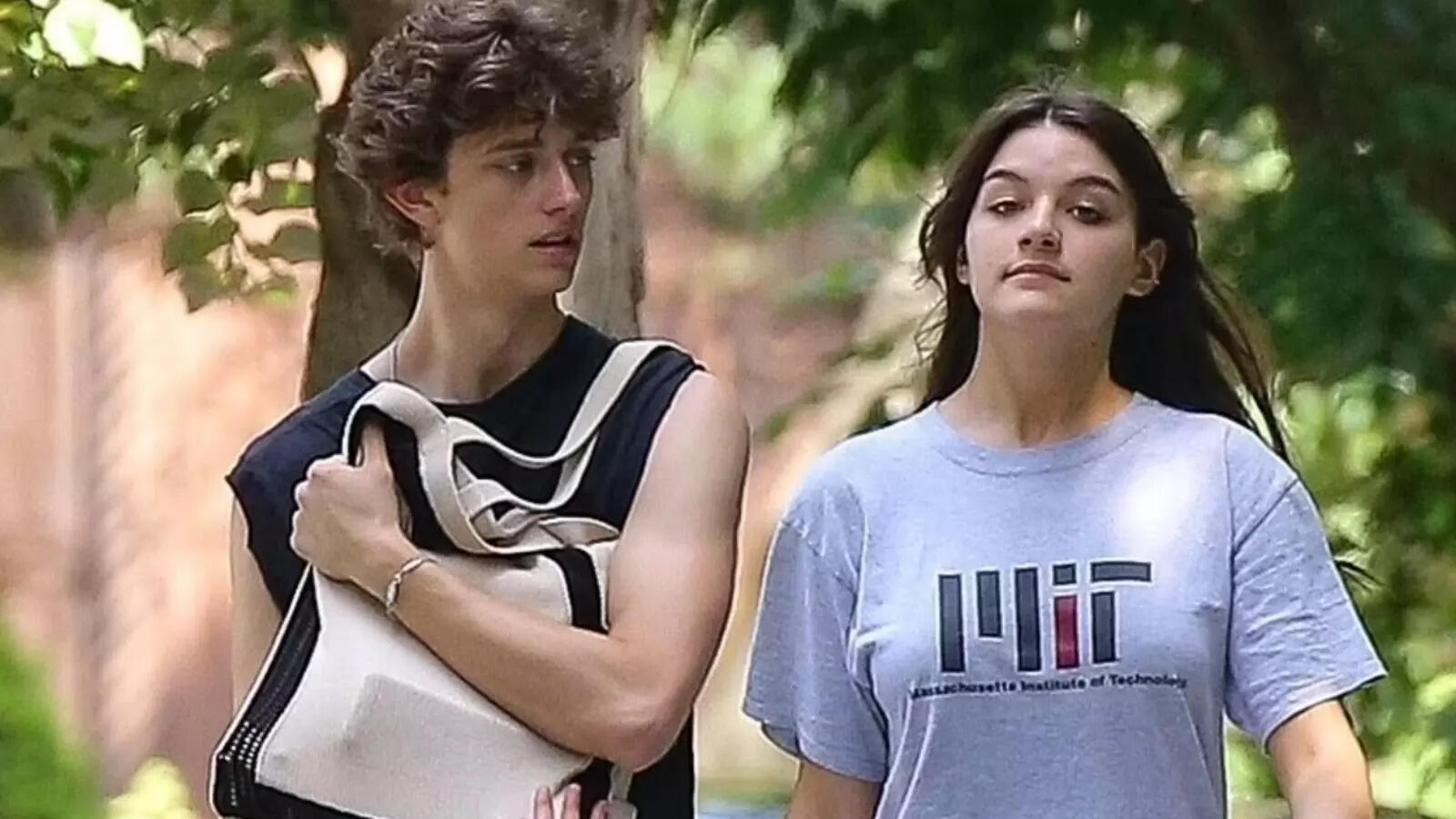 Tom Cruise’s Daughter Suri Cruise Indulges In PDA With Boyfriend Toby ...