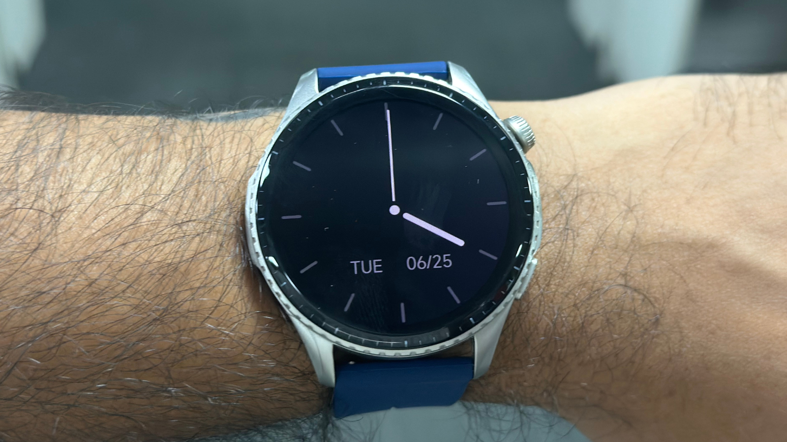 NoiseFit Origin Smartwatch Review: 4 Reasons To Buy, 1 To Skip | Times Now