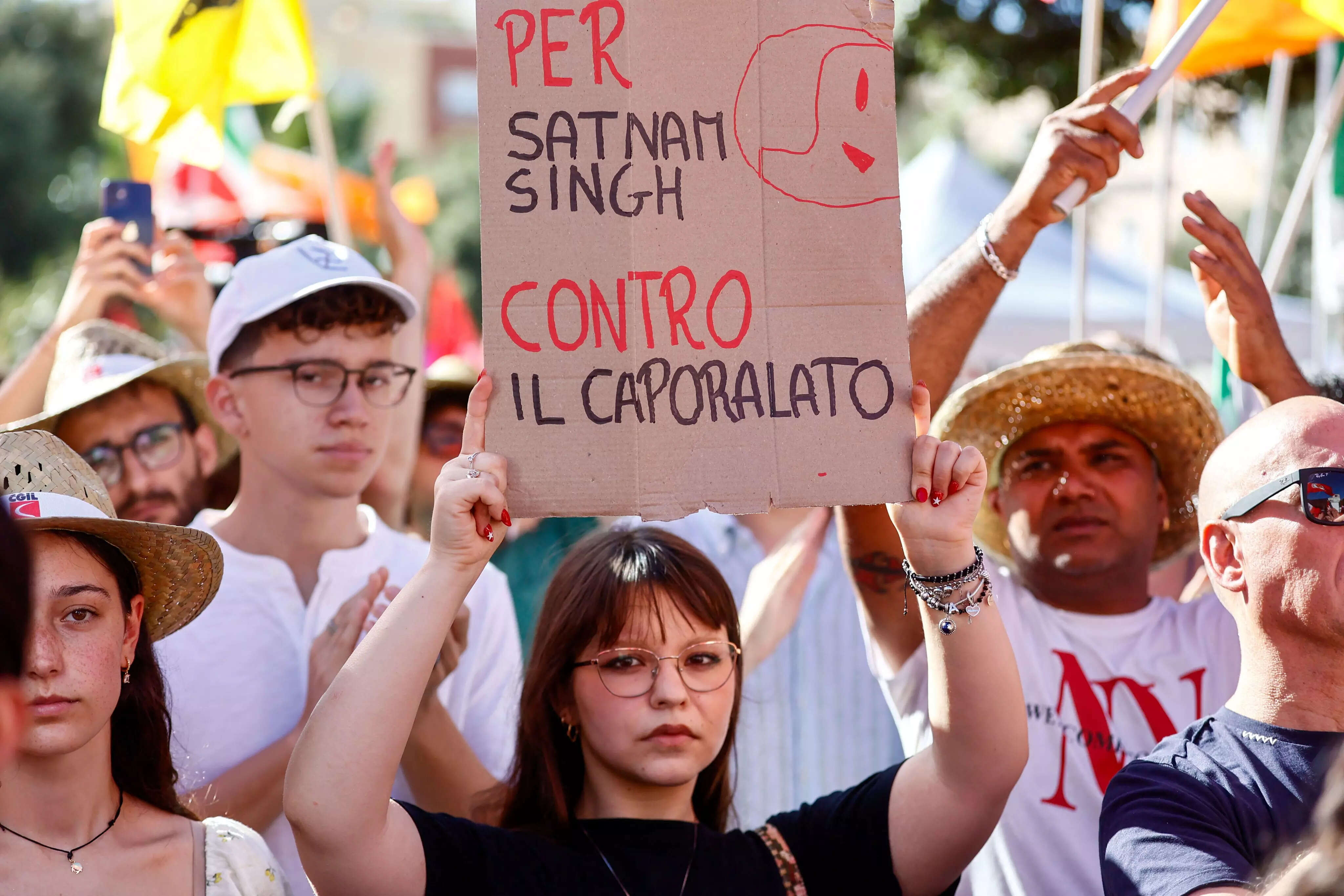 Indian Worker 'Dumped Like A Dog' To Die: Satnam Singh's Barbaric Death ...