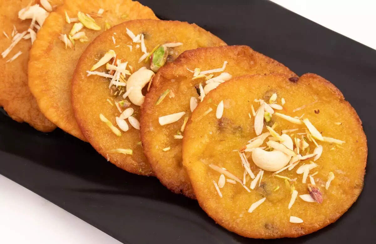Origin Of Malpua: The History Of India's Oldest Fried Syrup Dessert ...