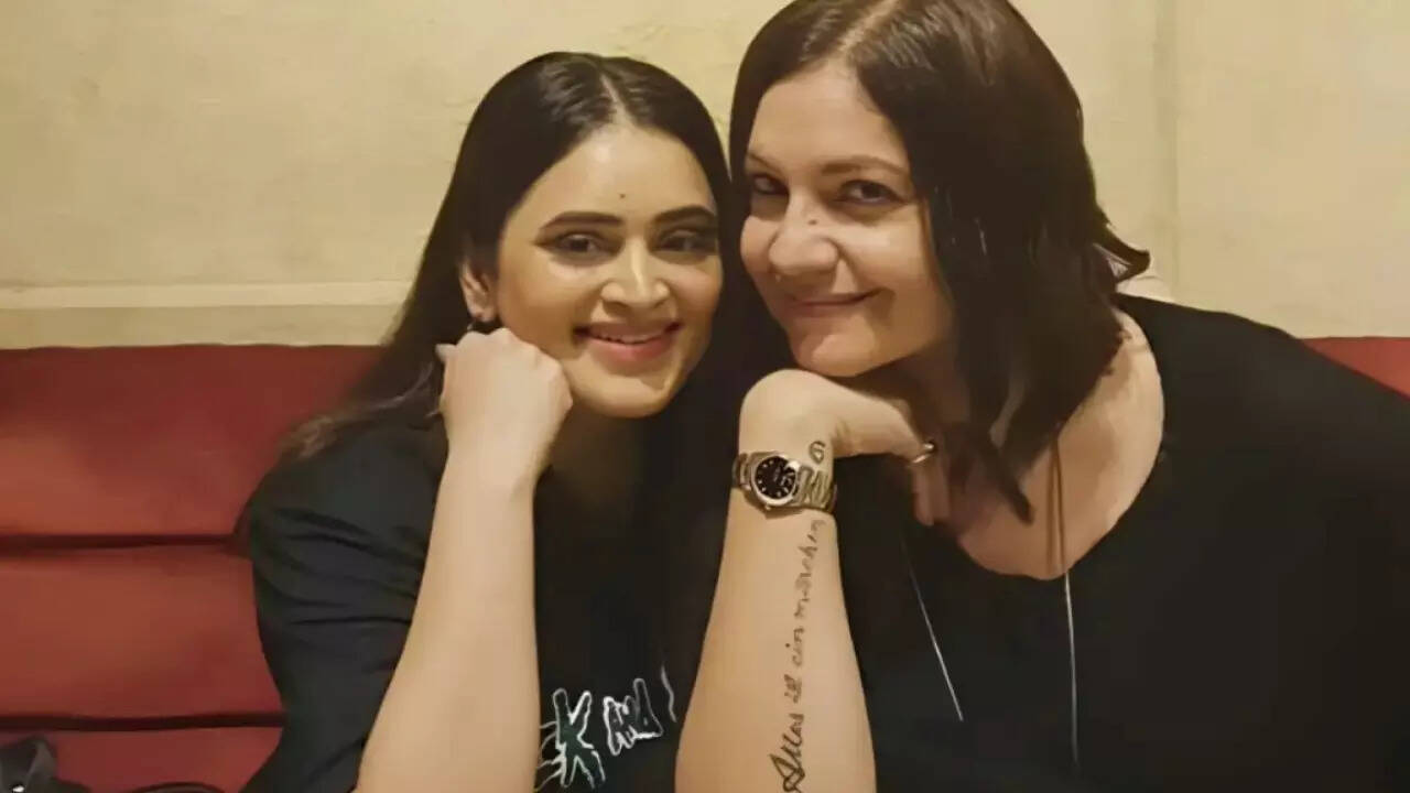 Bigg Boss Ott 2 What To Expect Next Pooja Bhatt Becomes New Captain