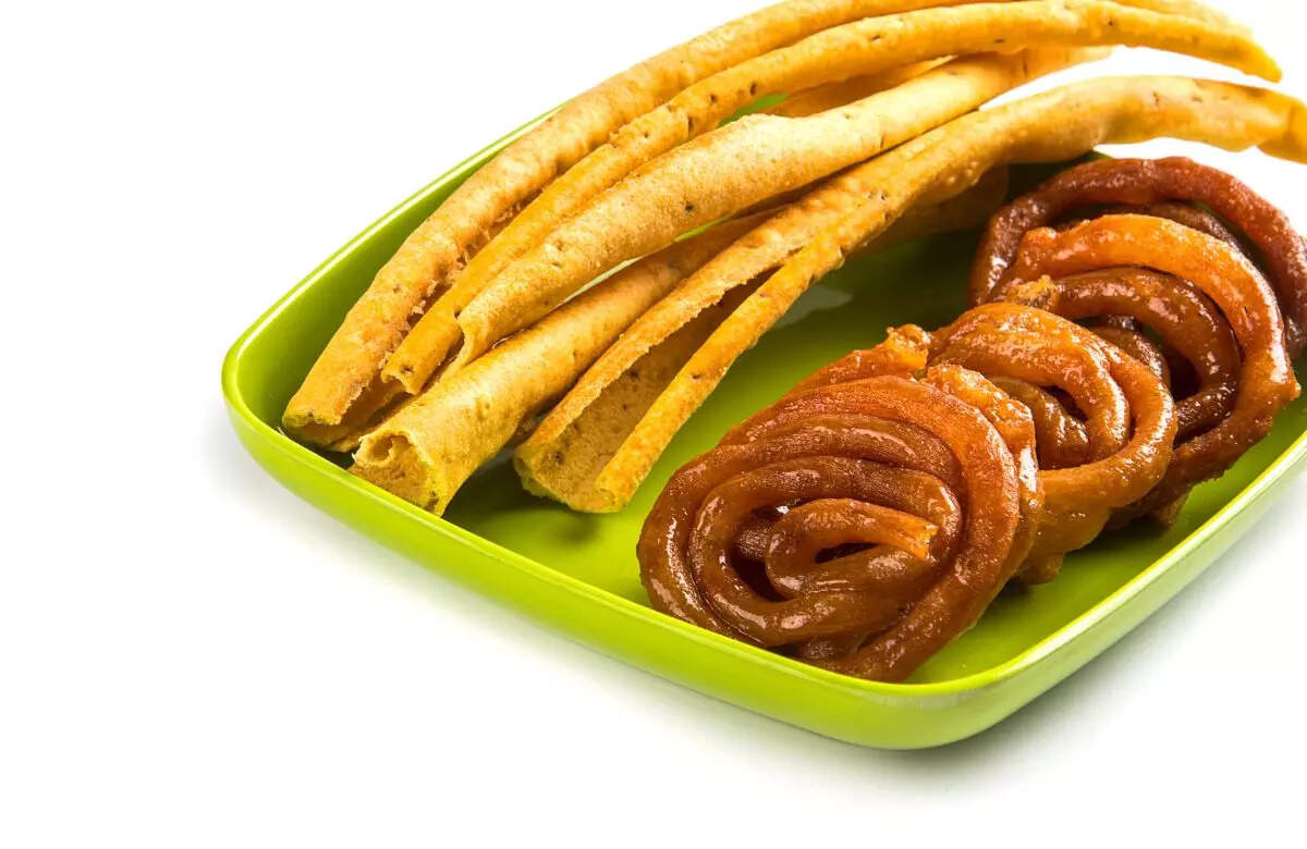 Best Fafda-Jalebi In Ahmedabad: 7 Best Breakfast Spots In Ahmedabad For ...