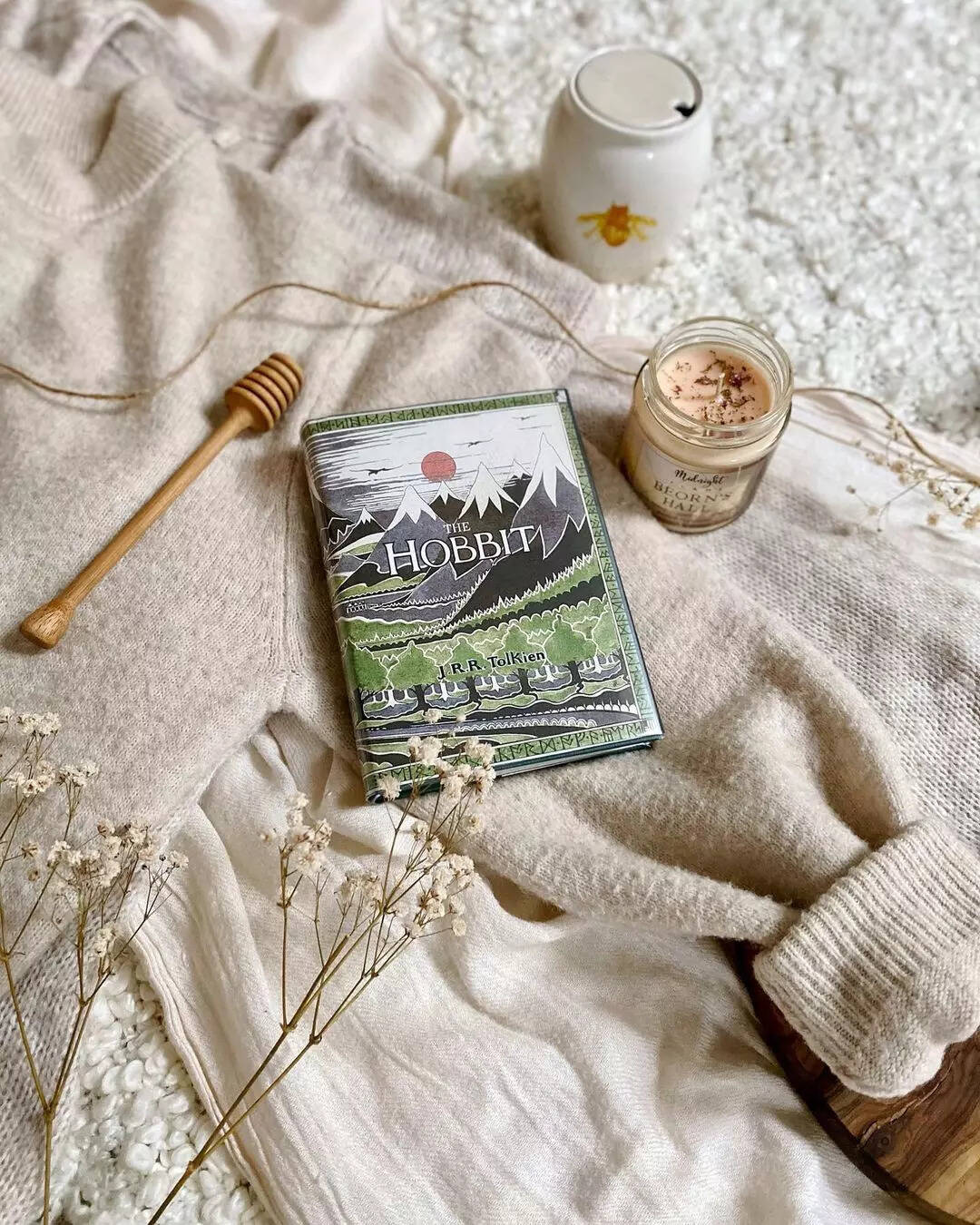 Best First Lines of Novels: 15 Opening Lines That Changed the Course of ...