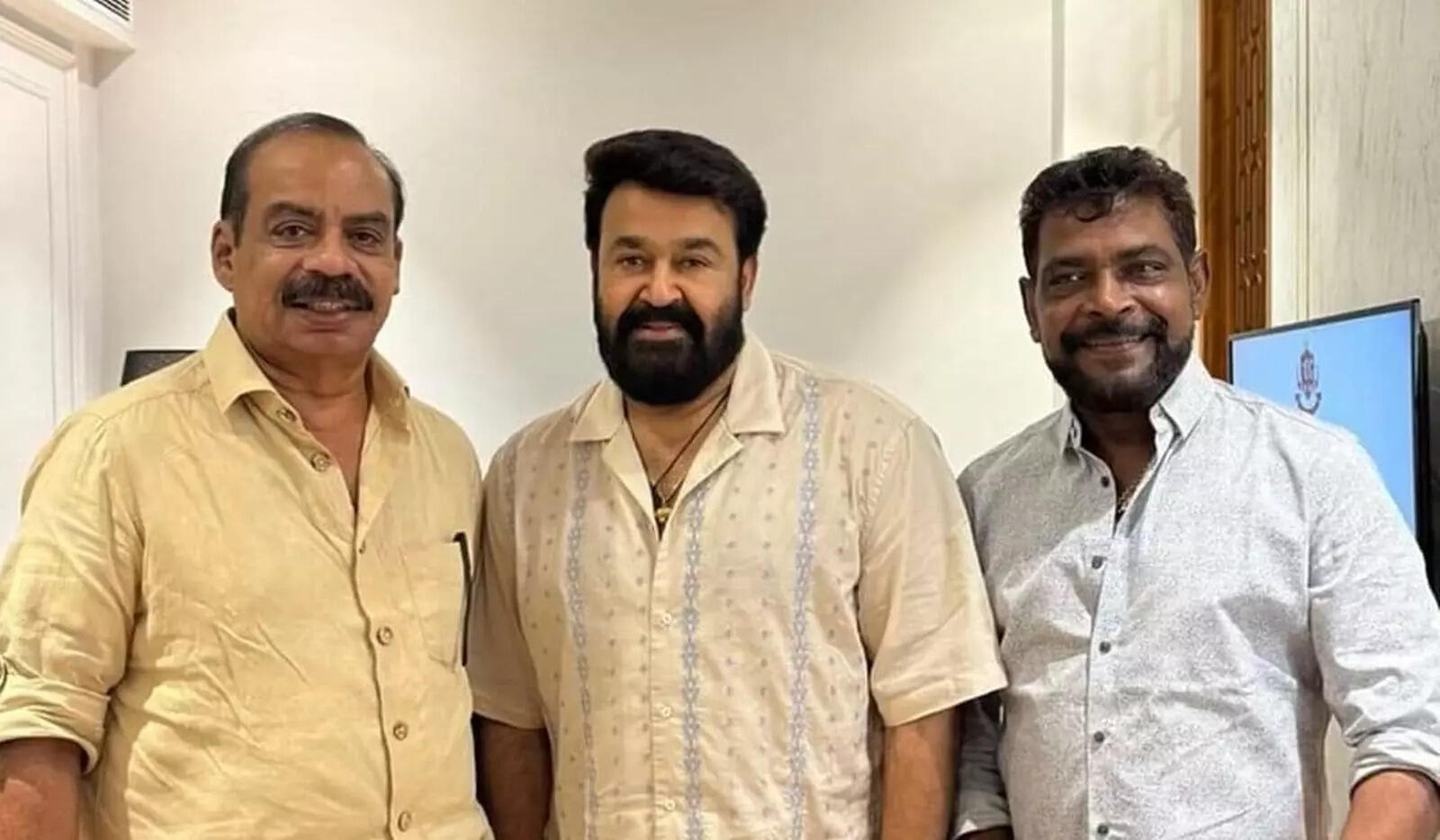 Mohanlal-Sathyan Anthikad To Team-Up Again For New Film? | Times Now