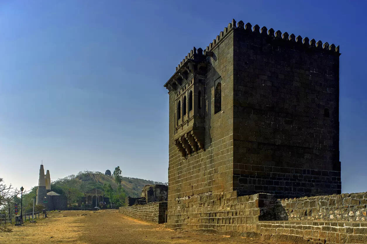 Did You Know This Fort In Maharashtra Was The Birthplace Of Chhatrapati ...