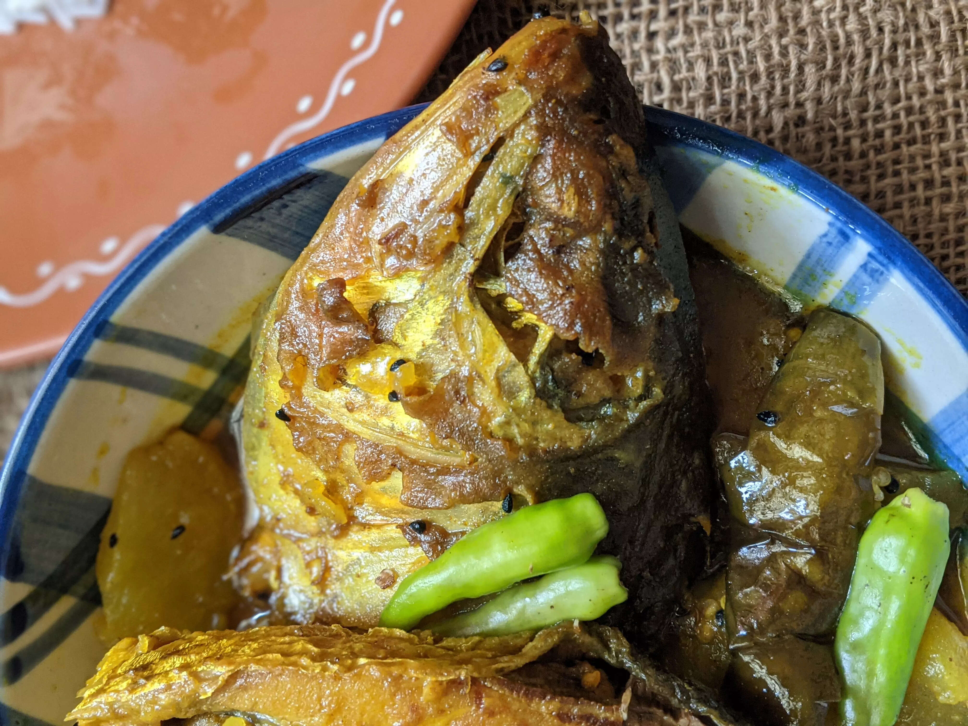 Hilsa On A plate- The Tale of Monsoon Favoruite Fish And Its ‘Nose-to ...