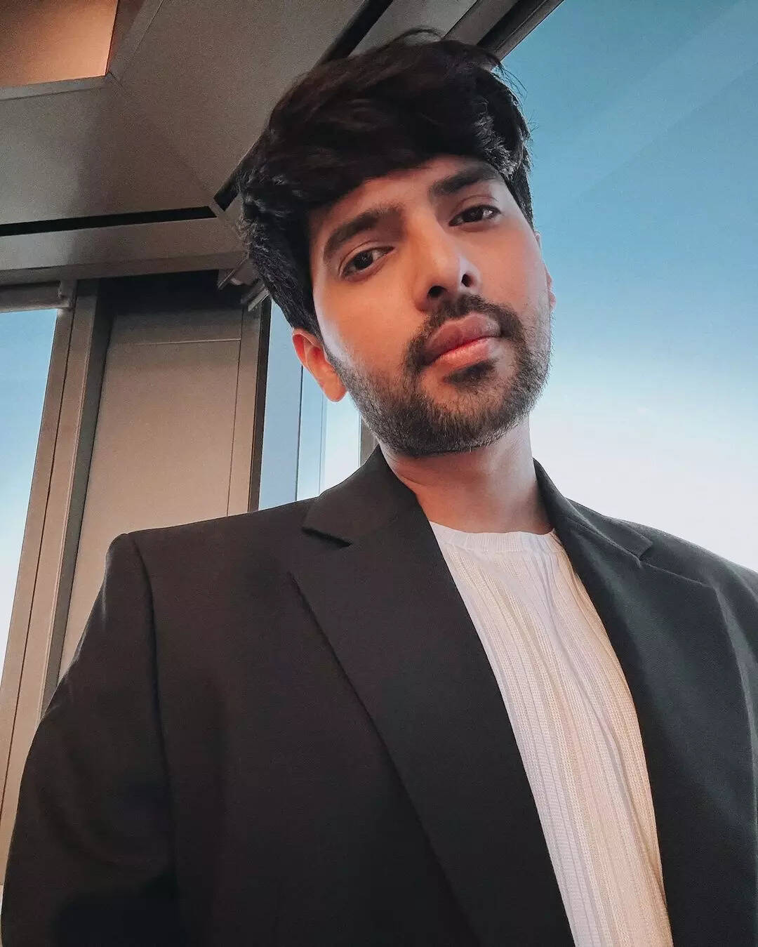 Armaan Malik Revealed The Two Actors His Voice Suits Most, Said He DOES ...