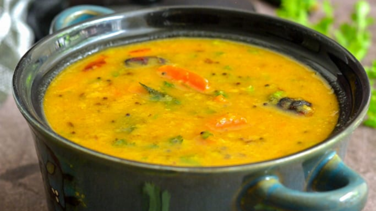 Gujarati Lunch Recipes: 7 Must Try Gujarati Lunch Dishes Recipes From ...