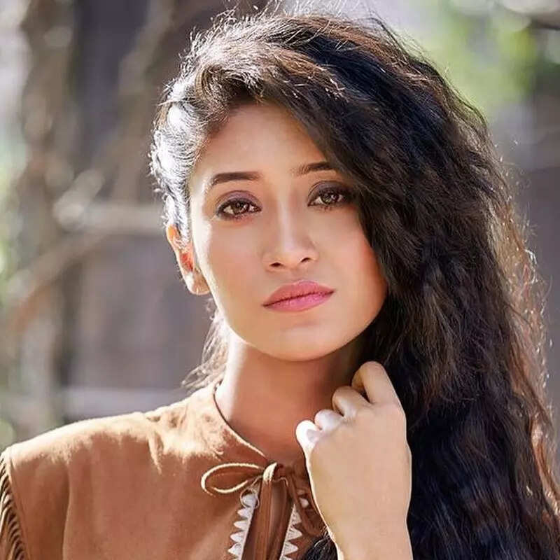 Shivangi Joshi Reveals She Was Duped By A Woman In Mumbai | Times Now