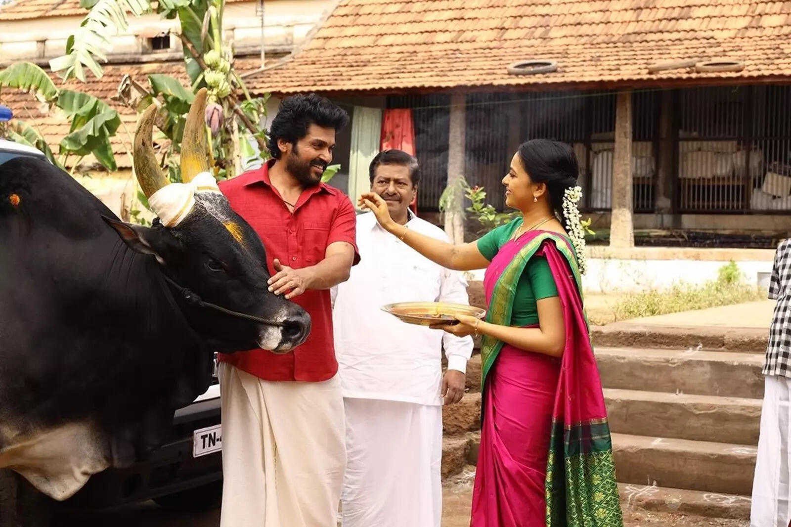 BTS Stills From Karthi-Arvind Swami's Meiyazhagan Released Online ...