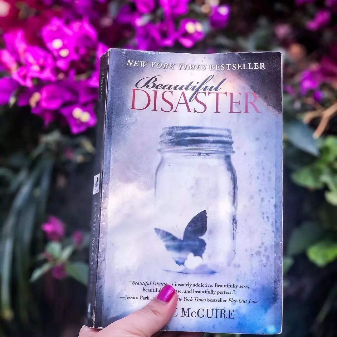 Best Dark Romance Books To Read: 12 Dark Romance Novels Where Love ...
