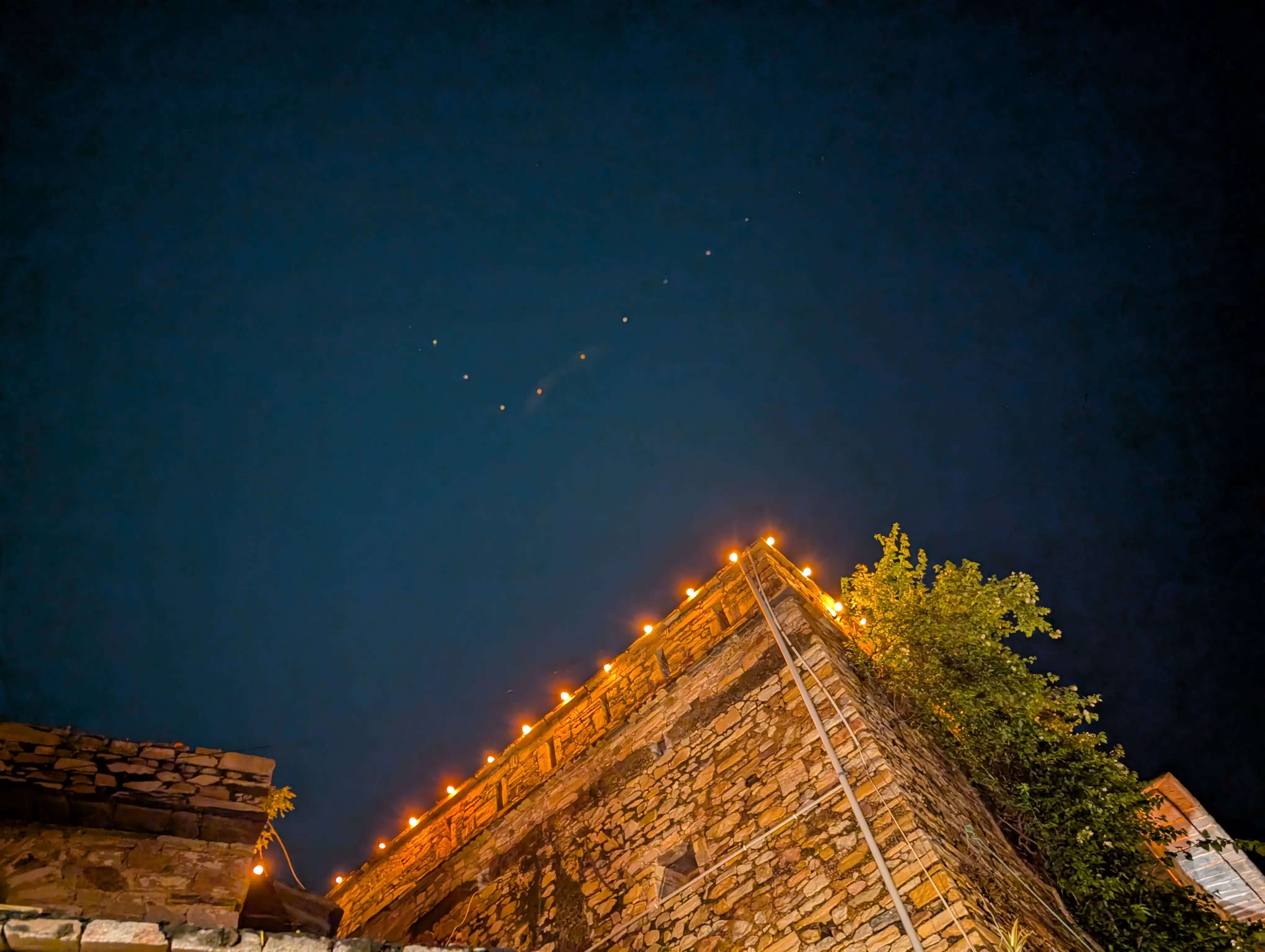 Google Pixel 9 Pro XL Review: Heavy On AI...And, On The Pocket | Times Now