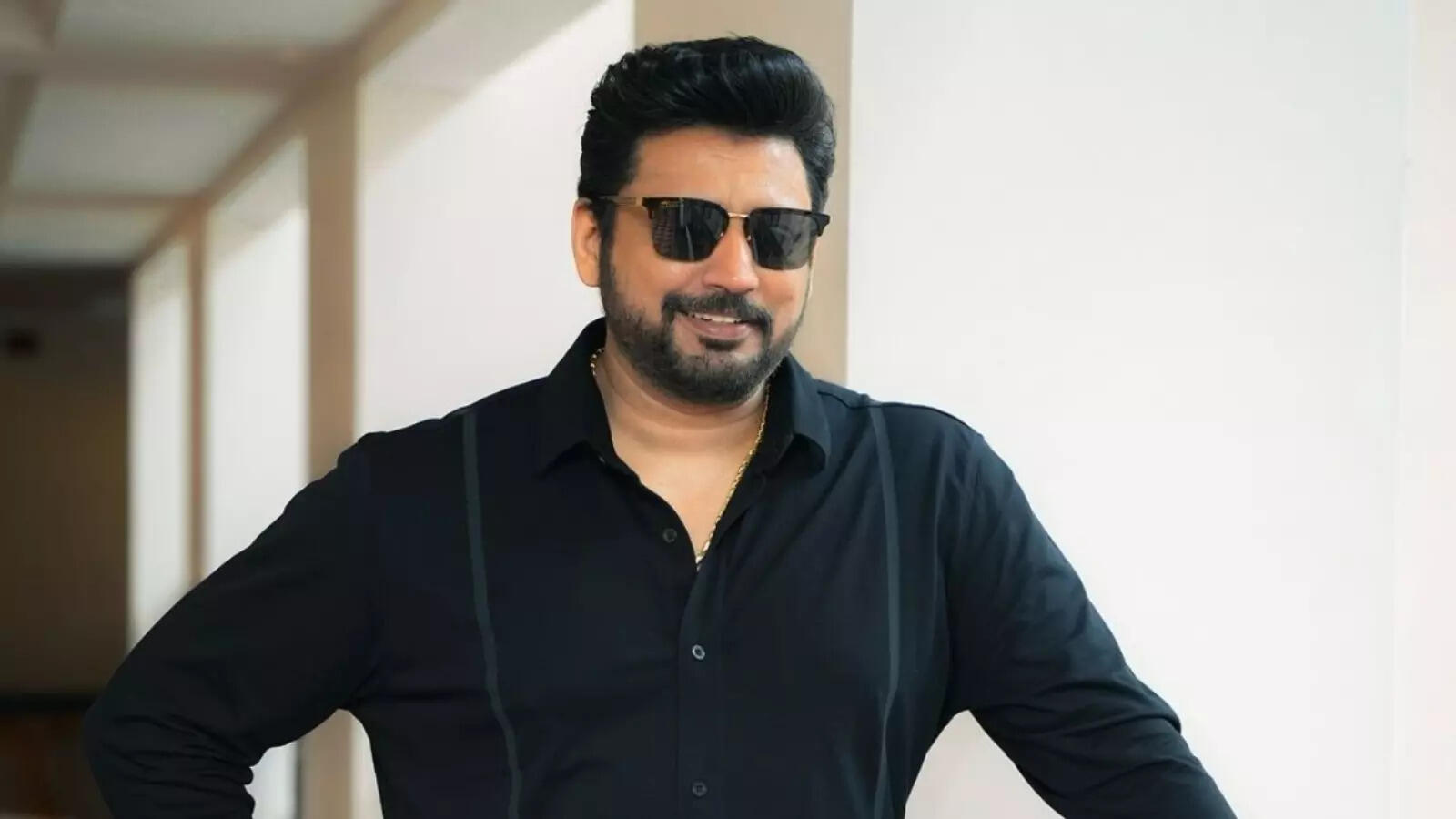 51 ఏళ్ల వయసులో రెండో పెళ్లికి సిద్ధమైన స్టార్ హీరో! భార్యకి విడాకులు ఇచ్చిన 15 ఏళ్లకు మళ్లీ ...