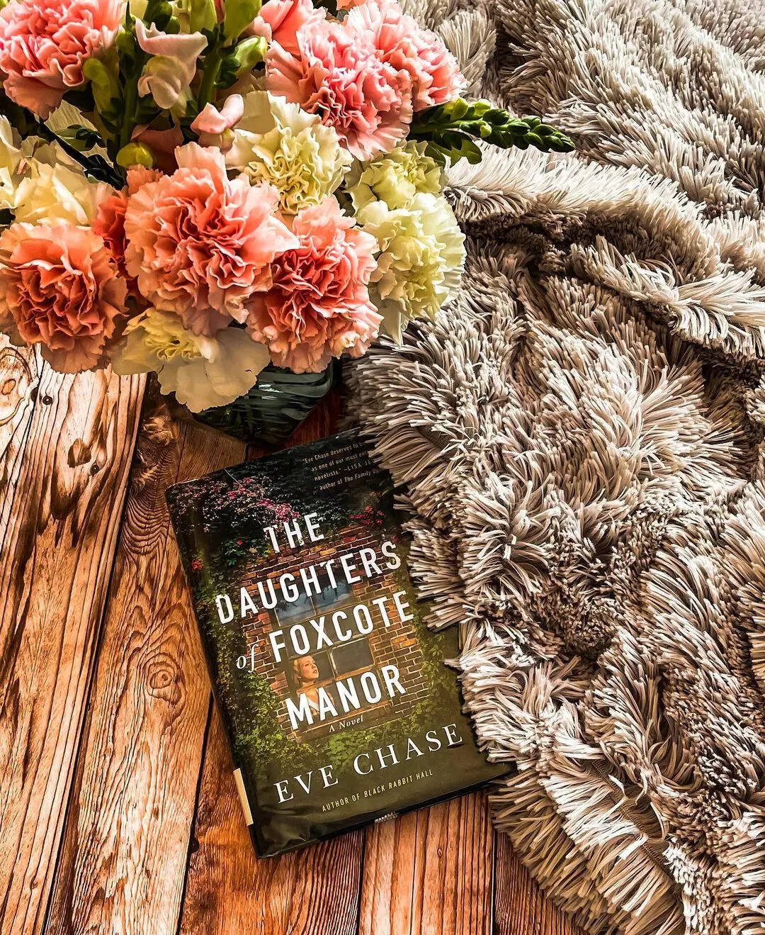 12 Best Engaging Dual-Timeline Historical Fiction Books That Connect ...