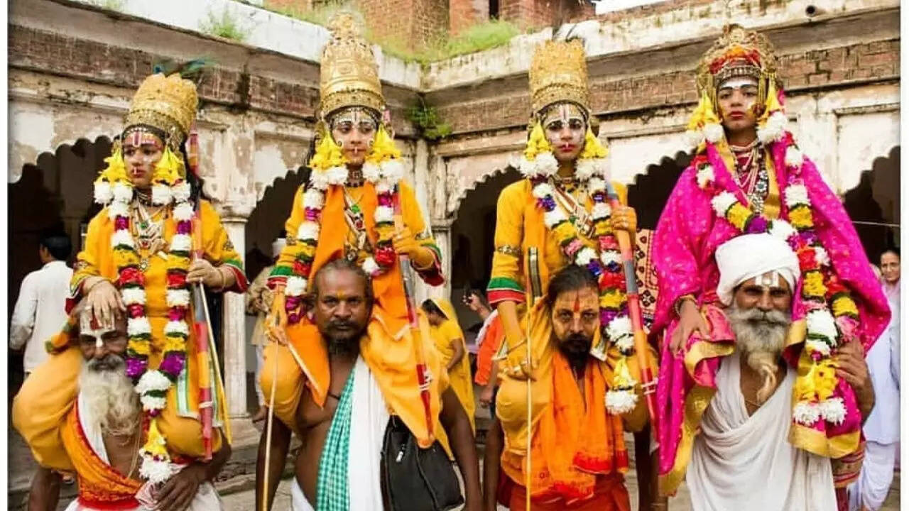 Ramnagar Ramleela In Varanasi: All About The World’s Oldest—Over 200 ...