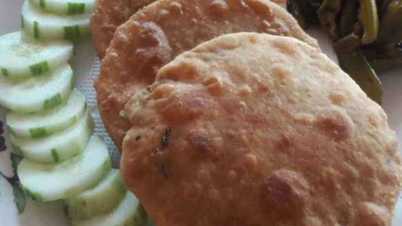 Himachal Pradesh Breakfast Special: Crispy Babru With Boondi Raita For ...