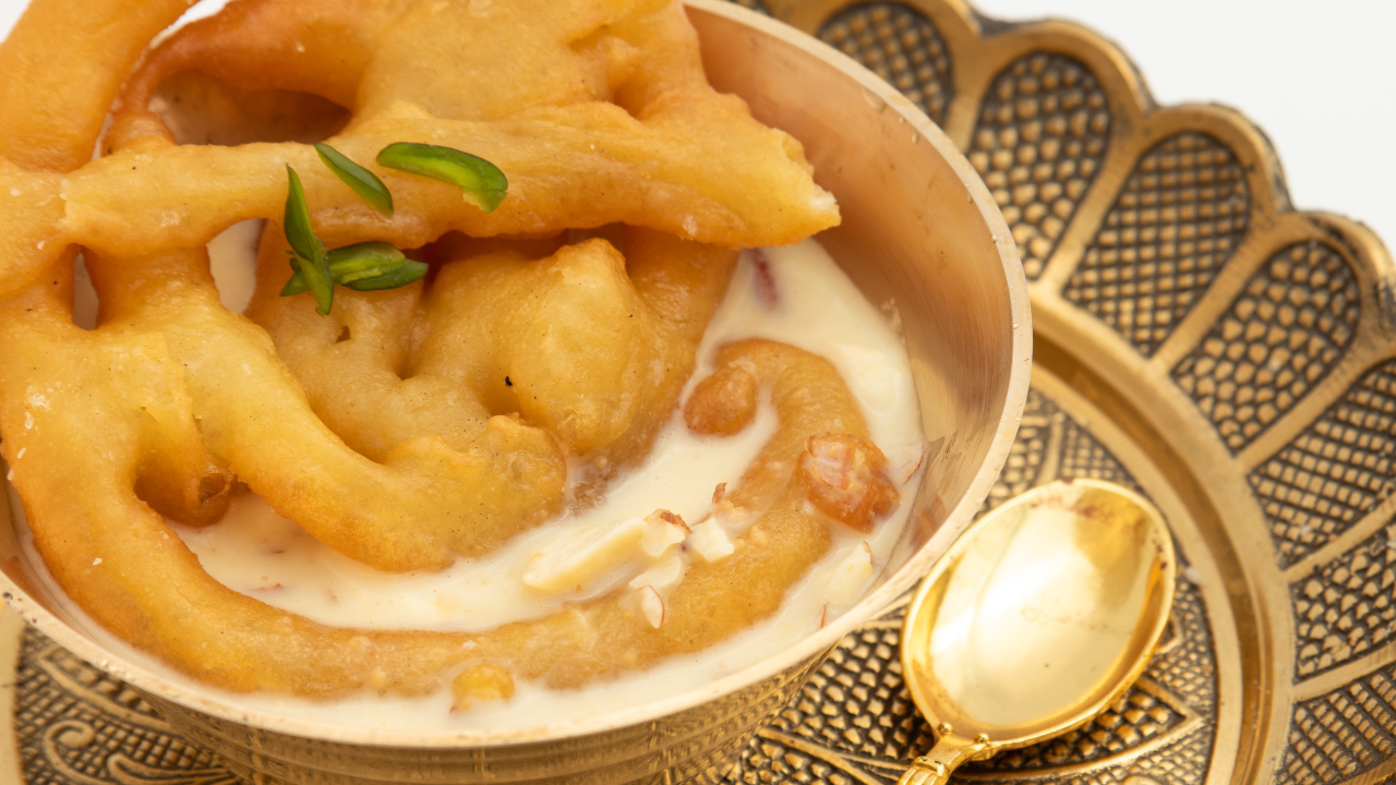 8 Traditional Sweet Bites To Add In Your Brunch Menu | International ...