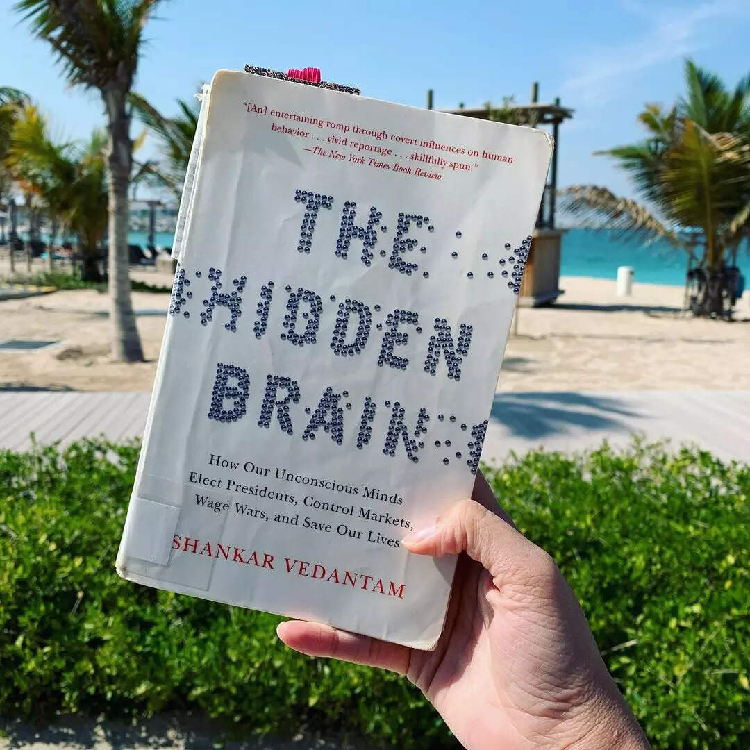 Best Pyschology Novels To Read: 10 Psychology Books That Help You ...