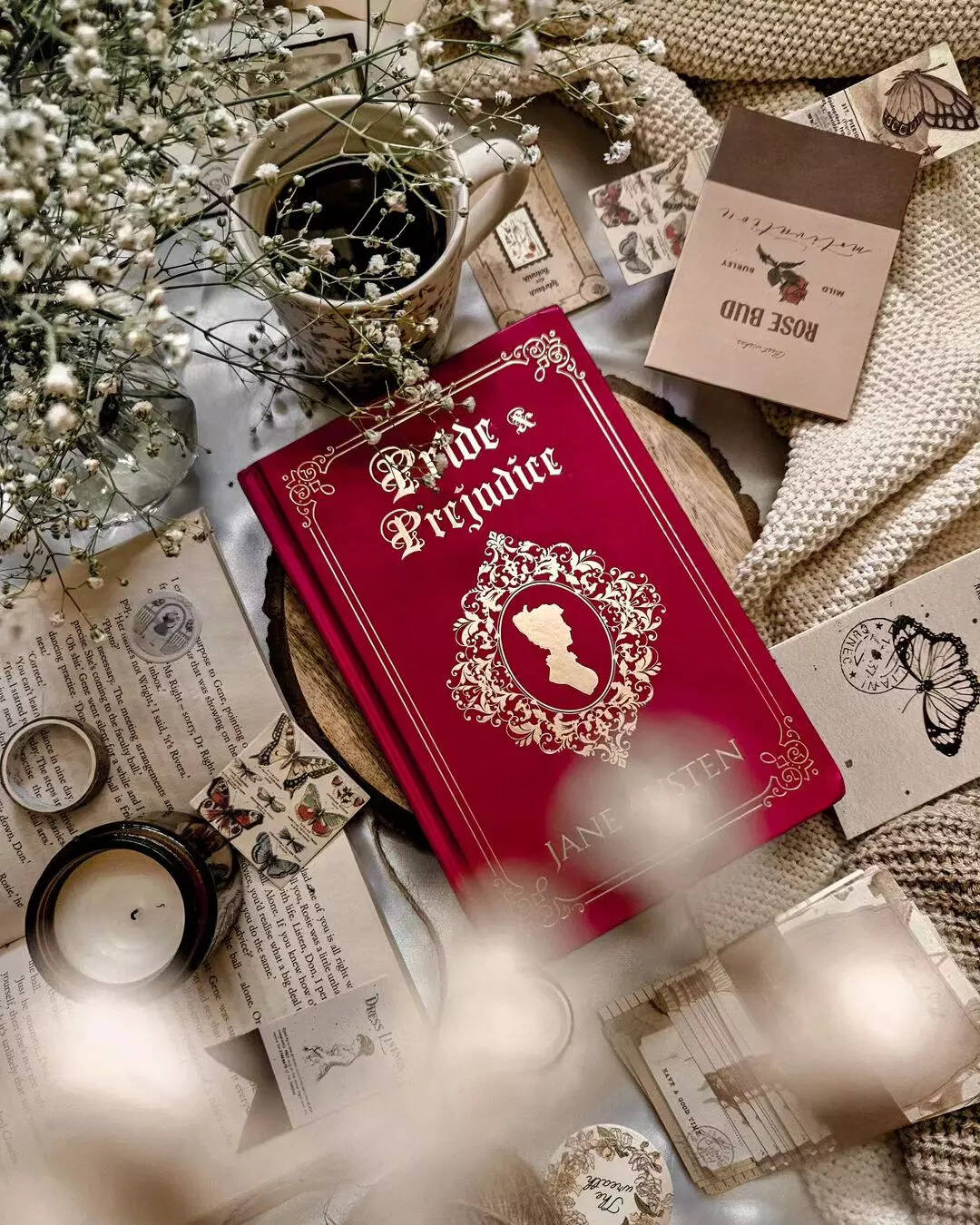 12 Unexpected Romantic Lines From Books That Will Make Your Heart Skip ...