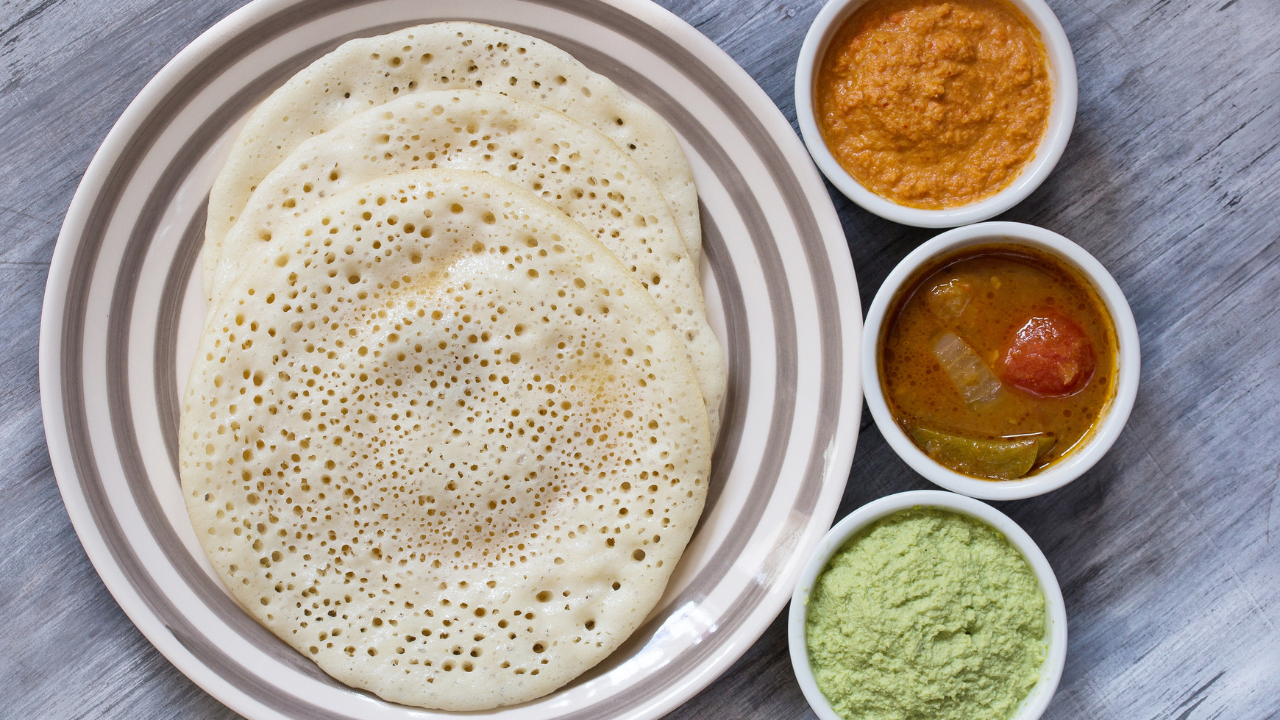 Karnataka Style Tuppa Dosa With Chammanthi Podi To Elevate The Regular ...