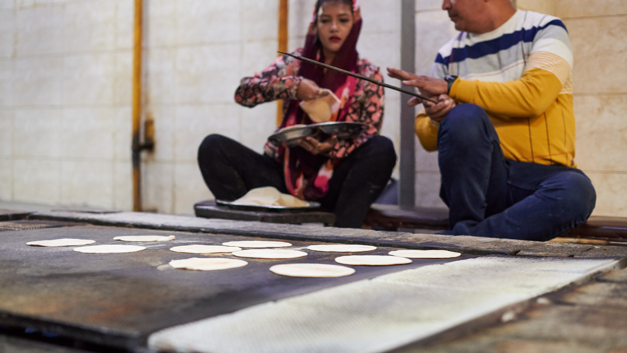 Guru Nanak Jayanti 2024 Special: Do You Know That Langar Seva Was ...