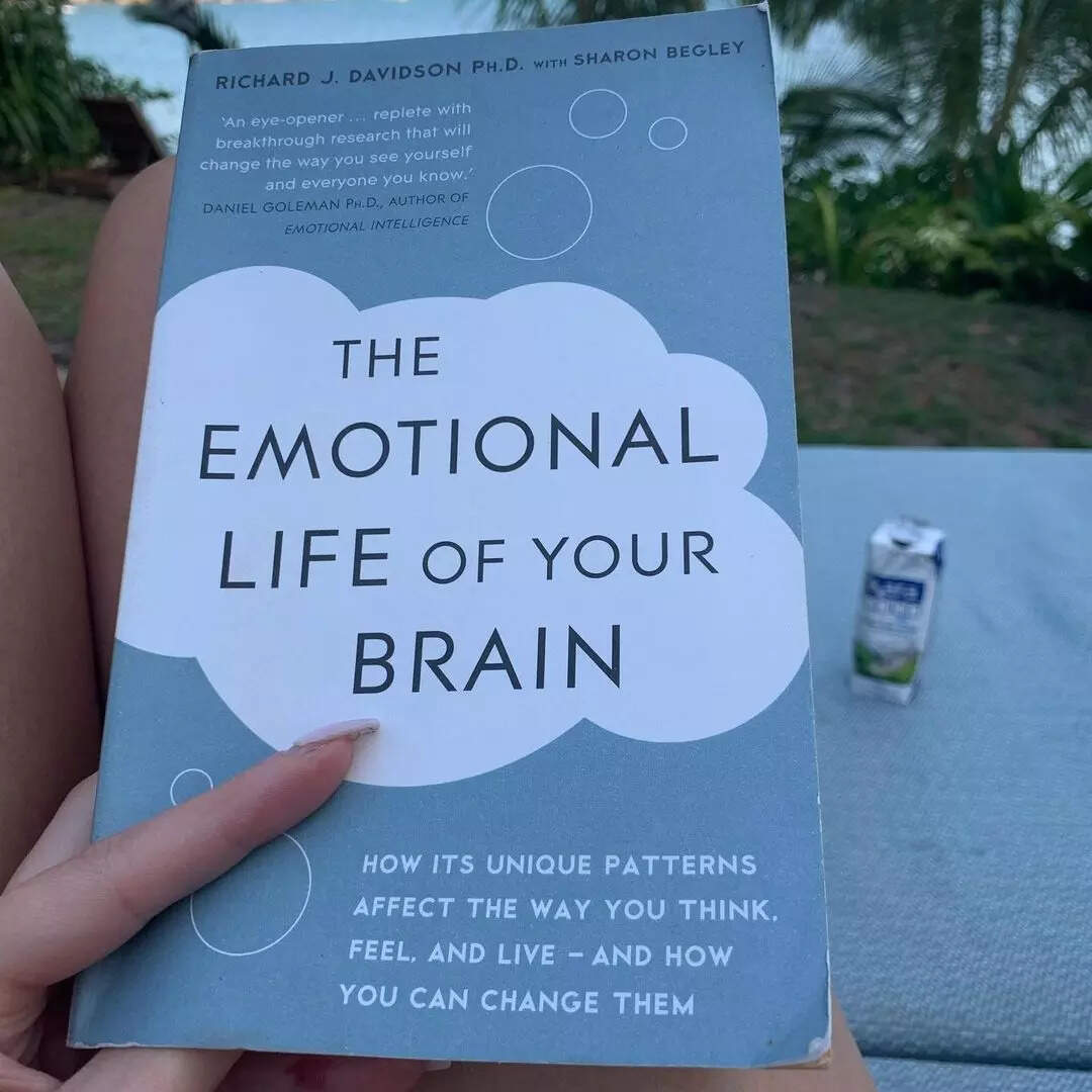 10 Psychology Books That Teach You How to Hack Your Own Emotions ...