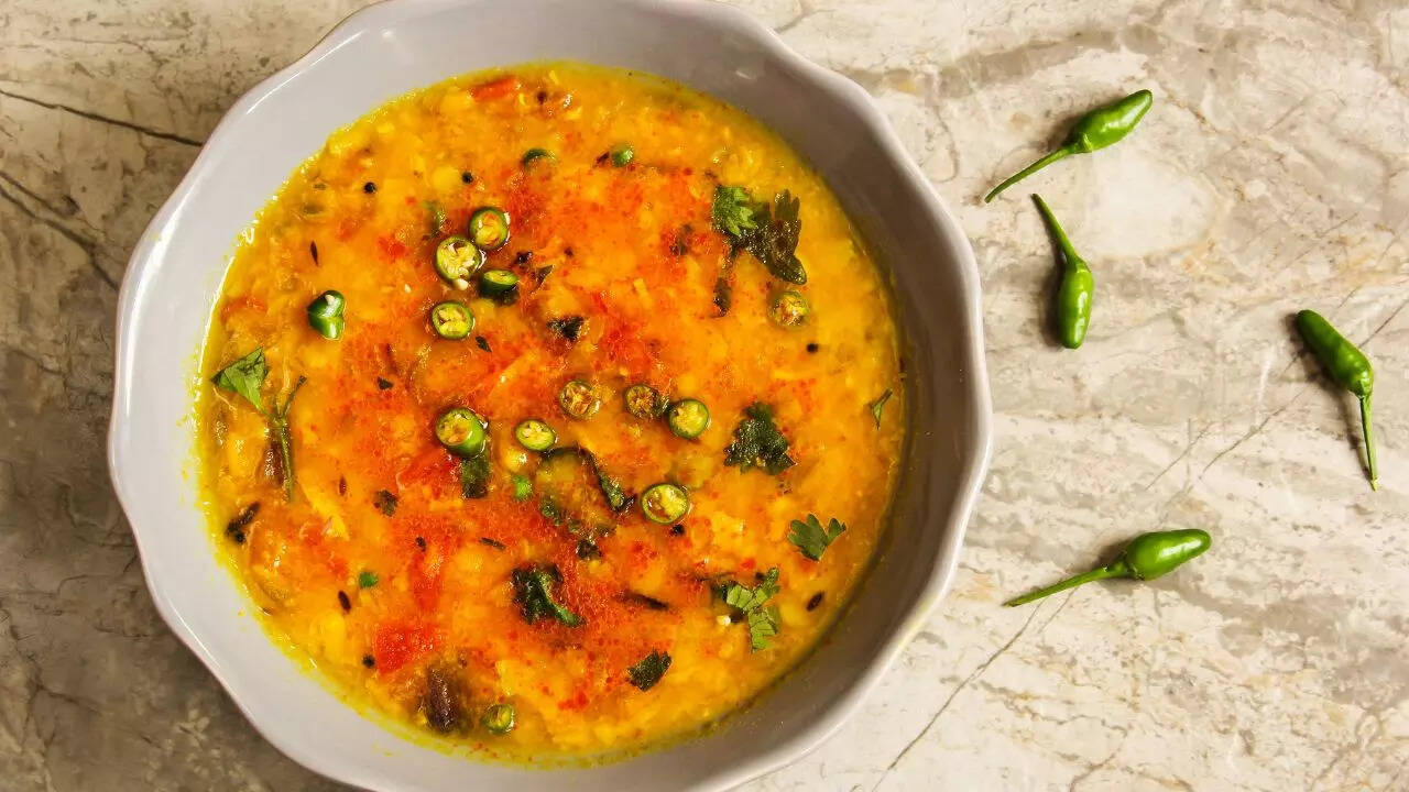Craving For Soups During Winter? 6 Types Of Shorba For A Comforting ...