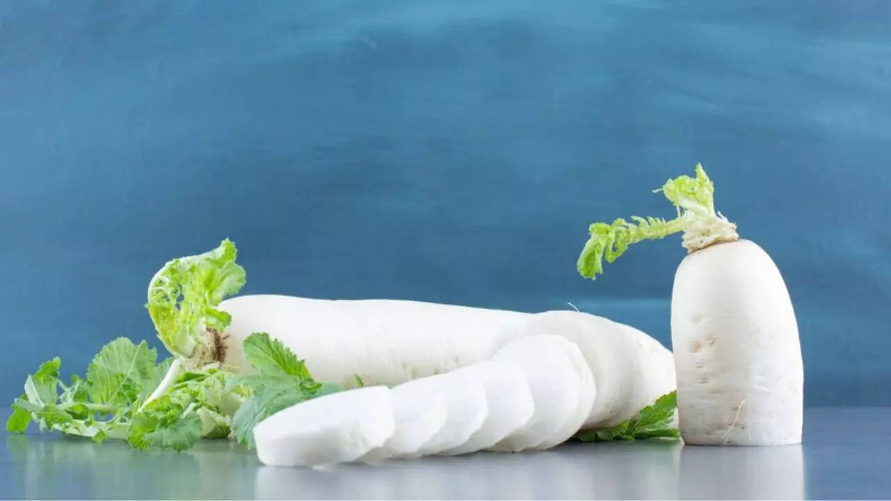 Mullangi Curry To Mooli Ka Achar, 7 Radish Dishes India Enjoys In ...