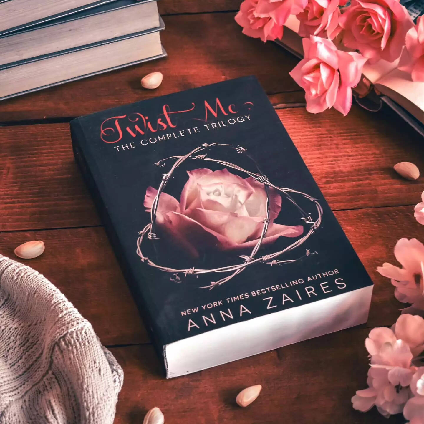 Best Dark Fantasy Romance Novels: 12 Dark Romance Books Where Passion ...