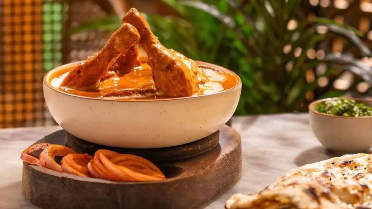 Bollywood's Favourite Delhi Butter Chicken Spot Gets Listed Among The ...
