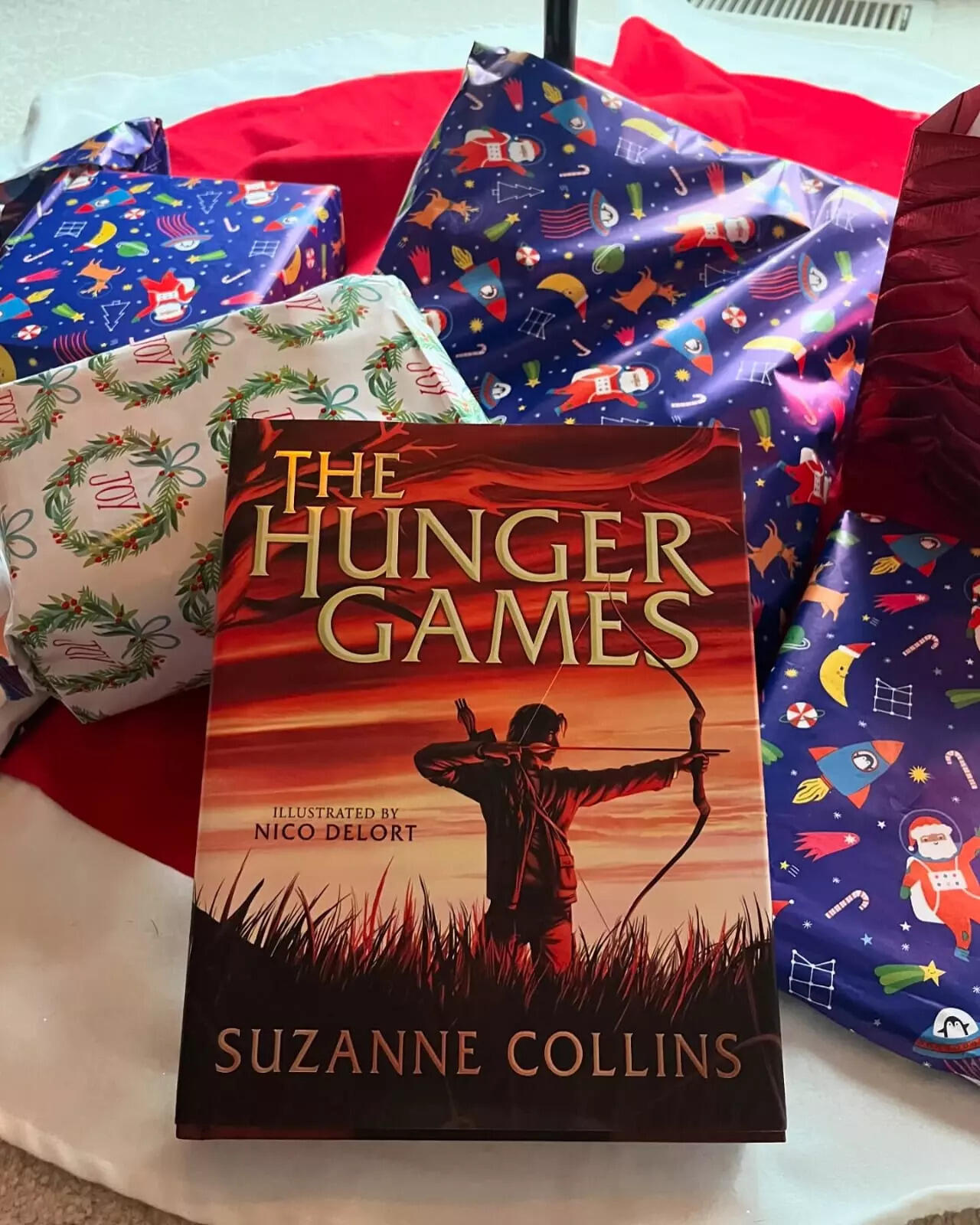 10 Dystopian Novels That Feel Eerily Relevant Today | Times Now