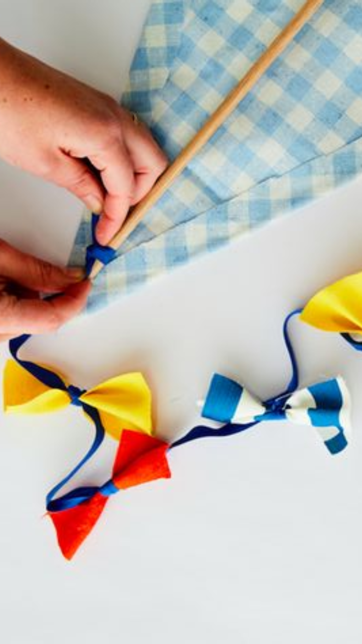 Lohri Kite Flying: How To Make A DIY Kite For Lohri 2025 Festival ...