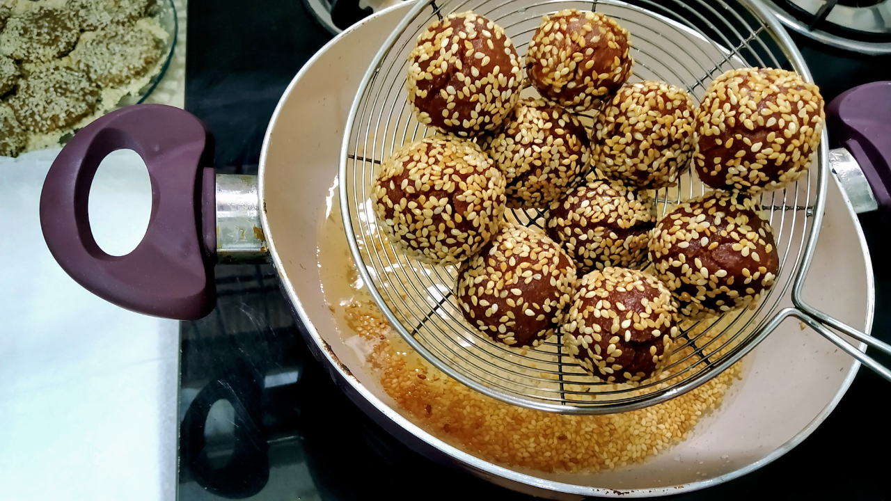 Tilkut To Kebab: 6 Winter Foods From Bihar To Celebrate The Season ...