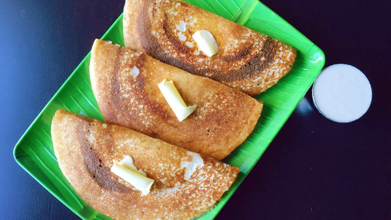 Karnataka-style Benne Dosa With Coconut Chutney, A Buttery South Indian ...