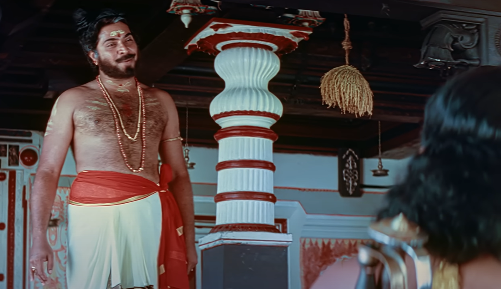 Watch: New Teaser Of Mammootty's Oru Vadakkan Veeragatha 4K Released ...