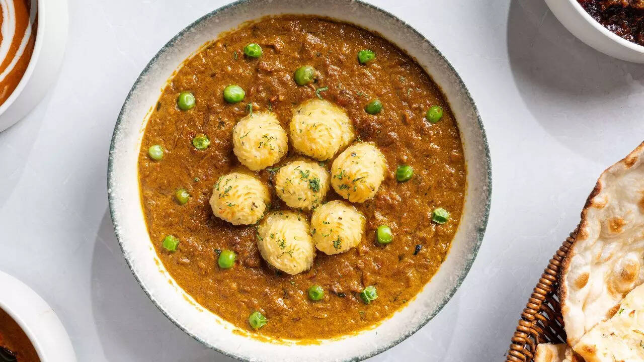 Chef Vikram Shenoy Reinvents Gaud Saraswat Brahmin Cuisine In Mumbai ...