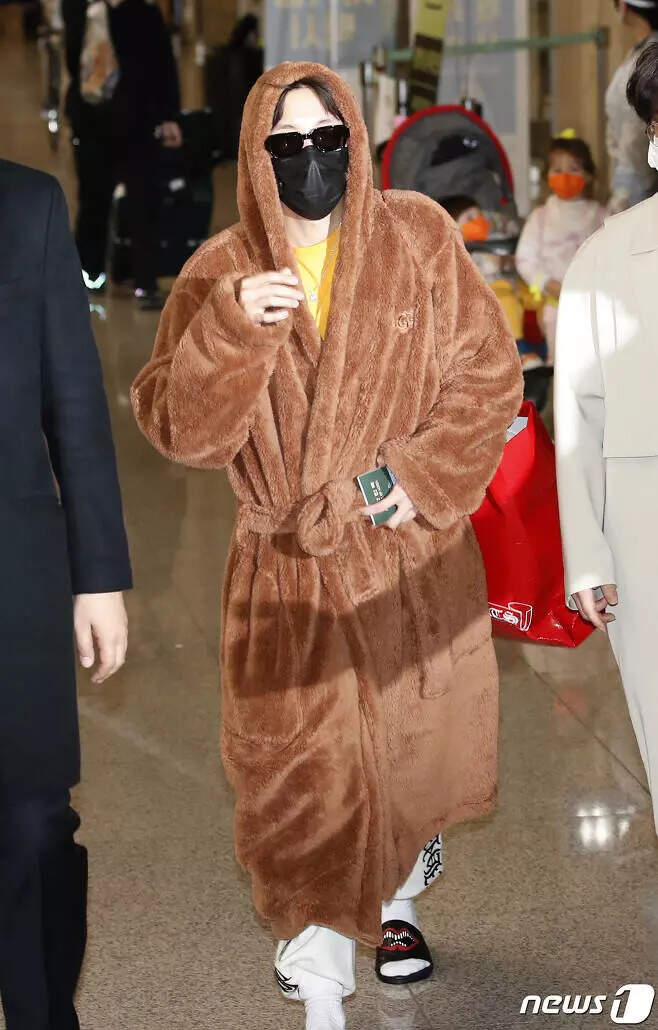 Looking back at BTS star J-Hope's 5 quirkiest fashion moments of all ...