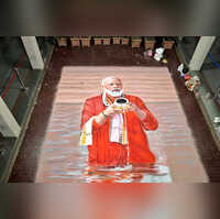 Viral video: PM Modi welcomed by massive Rangoli in Gujarat after BJP ...