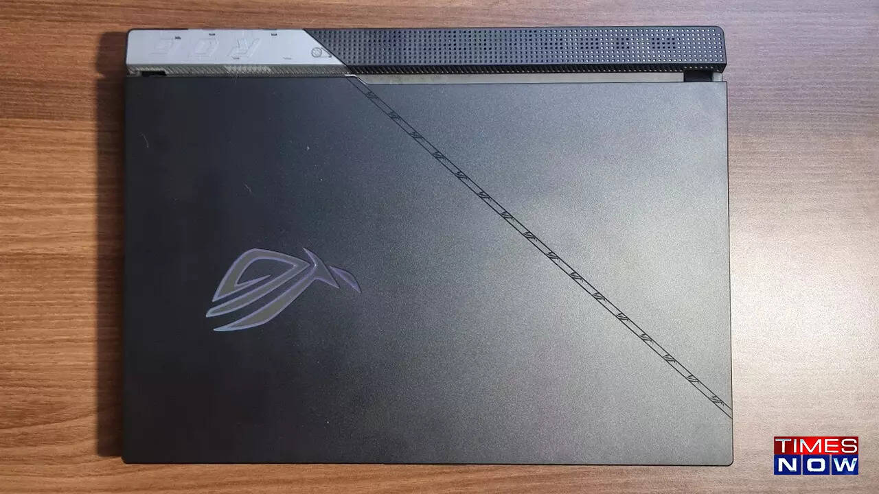 Strix Scar: Review: 2022 Asus ROG Strix Scar 15 (G533) | Technology ...