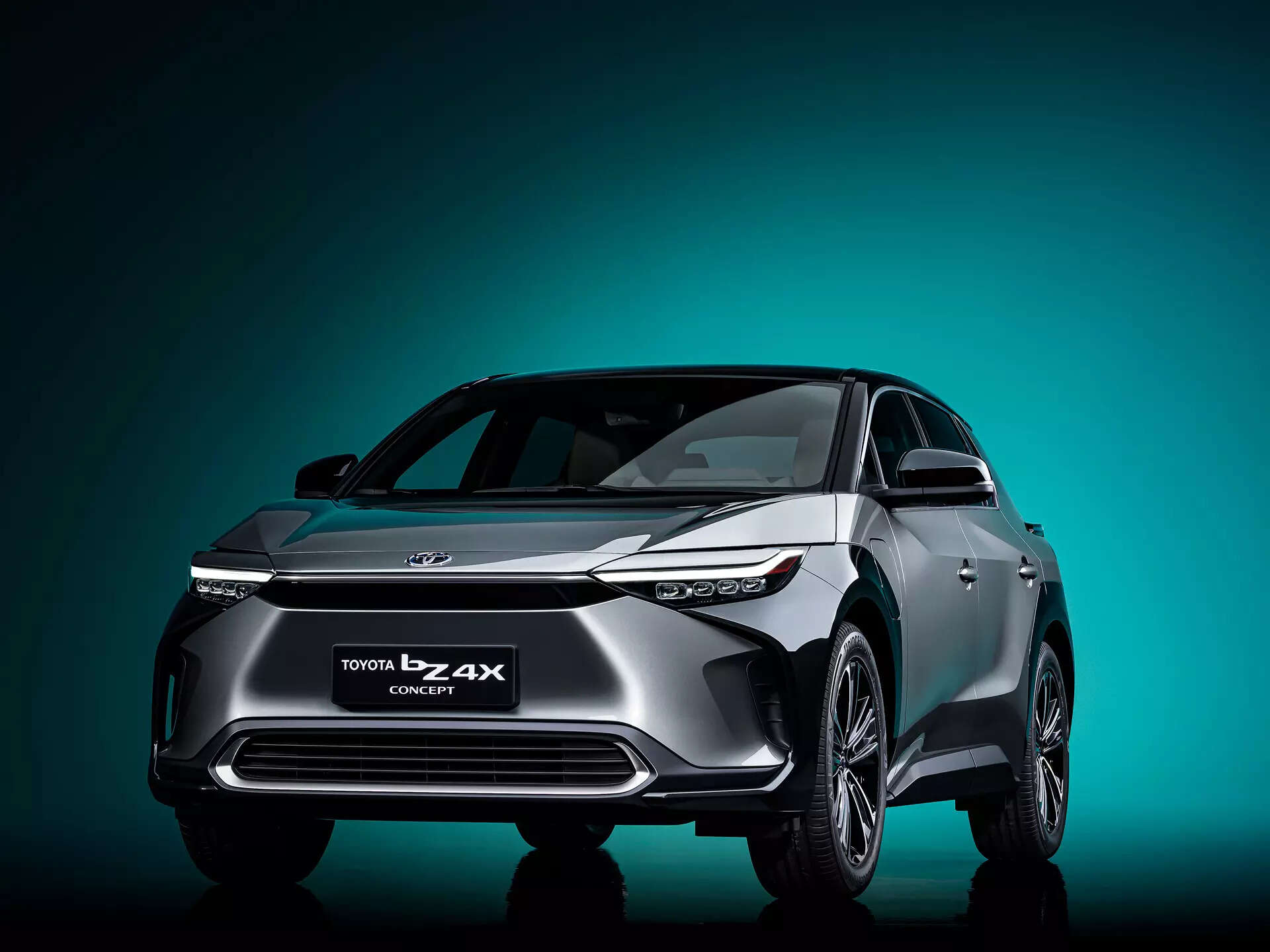 Toyota bZ4X electric SUV to offer longer driving range | Car News News ...